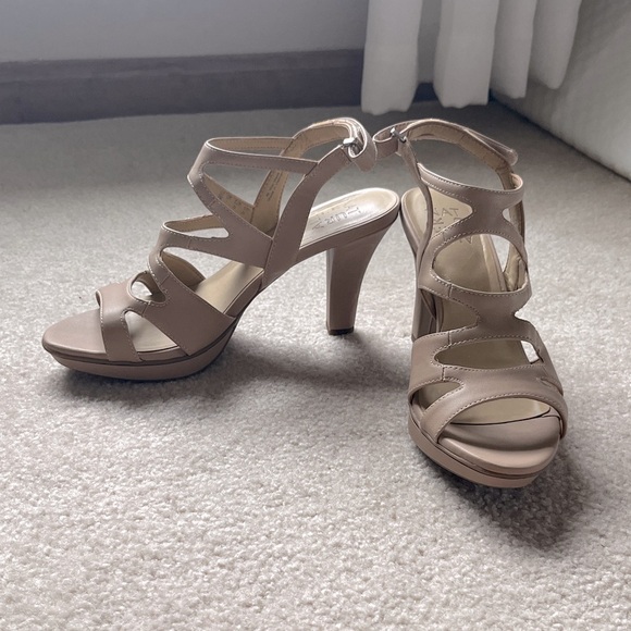 Naturalizer | Shoes | Naturalizer High Heels | Poshmark